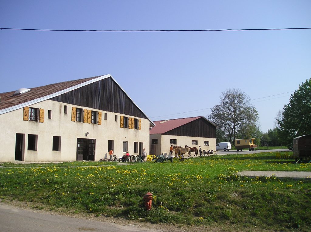 OLYMPUS DIGITAL CAMERA - Auberge le Sillet
